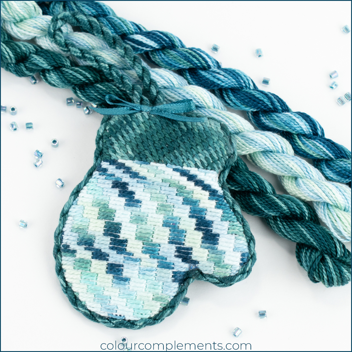 Using Ocean Inspired Colours | 12 Months Of Mittens | Colour Complements